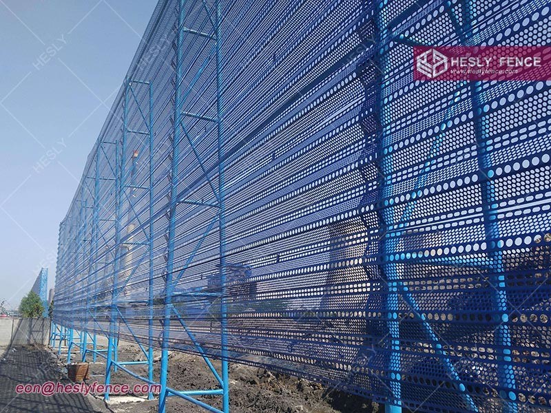 7.5M High X 4.5m Width Steel Wind Breaker Fencing Wall (China Wind ...