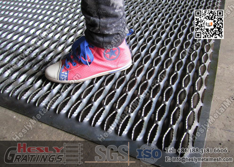 4m Length Metal Safety Grating With Serrated Surface | China Safety ...